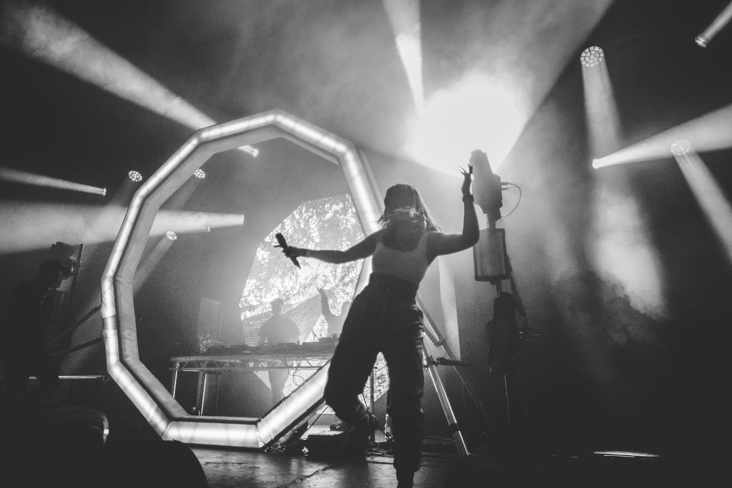 Artist: Charlotte Haining – Liquicity